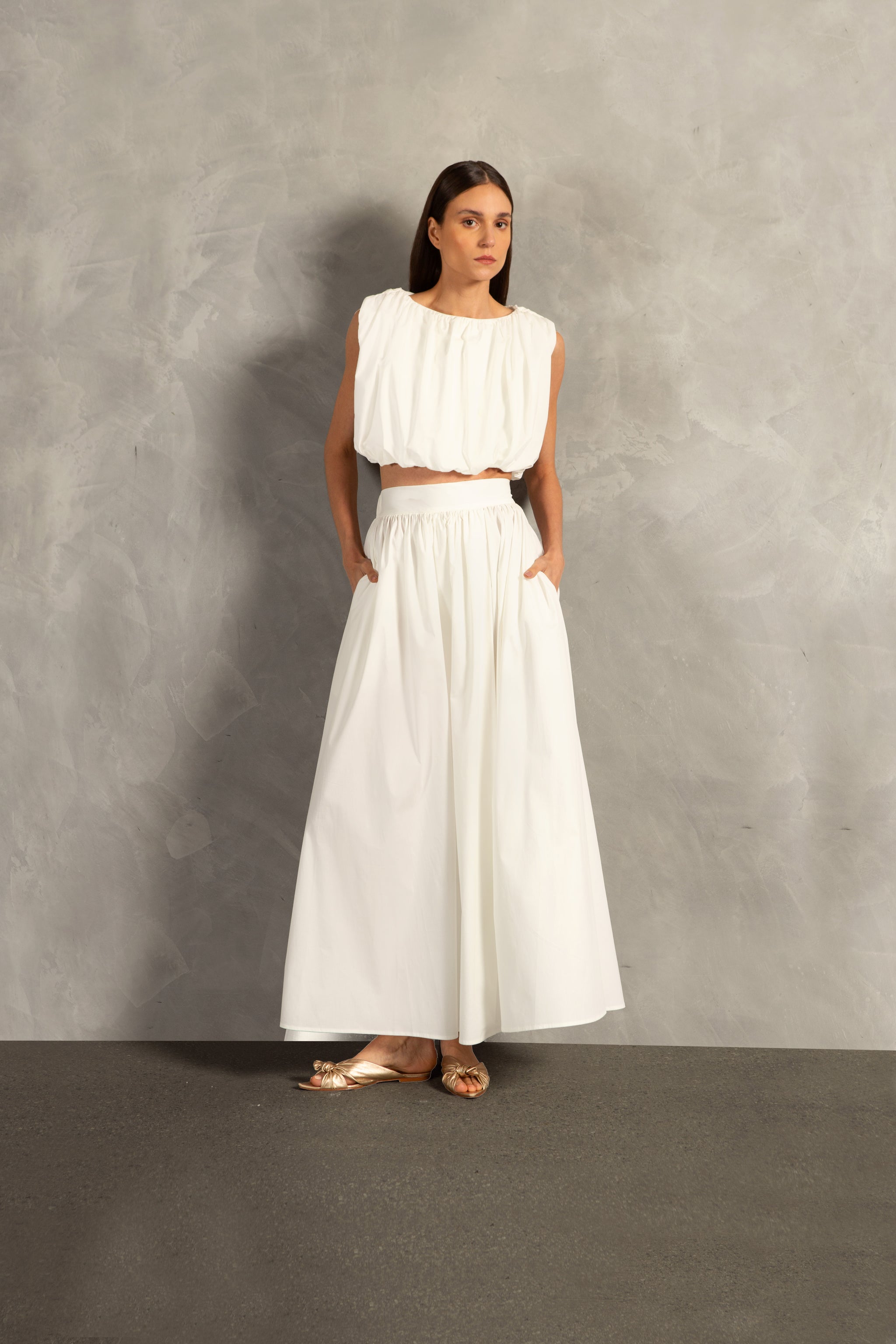 Solid Inamorata Side-Slit Long Skirt | Adriana Degreas